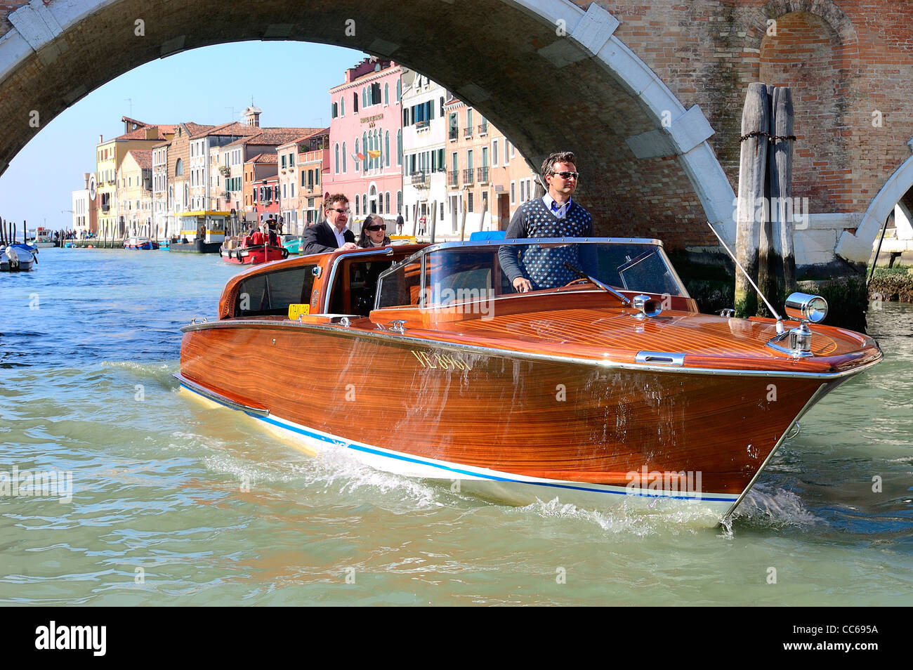 Ghetto Boat Ride Cheap Gondola Rides In Venice: Top 10 Options 2025