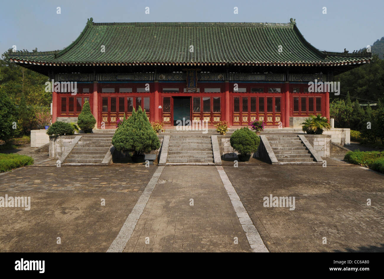 Jingjiang mausoleum hi-res stock photography and images - Alamy