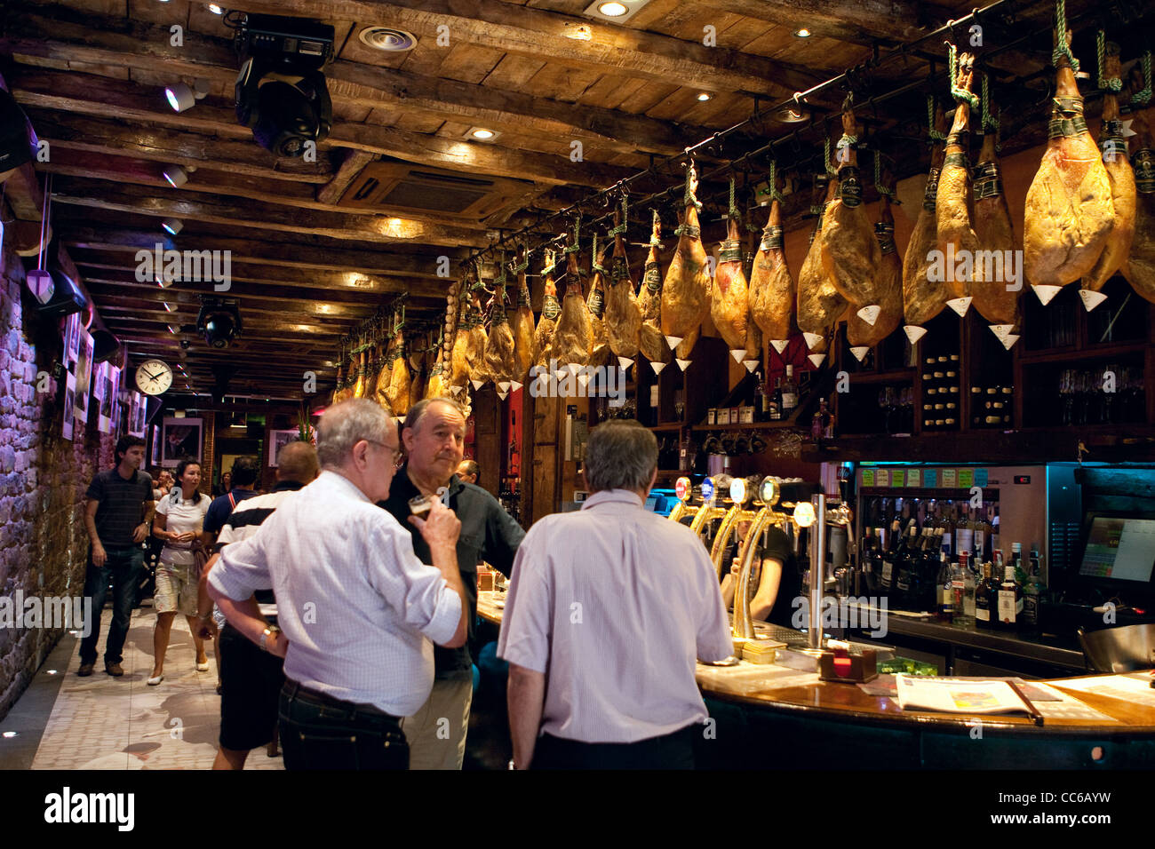Pamplona bar hi-res stock photography and images - Alamy