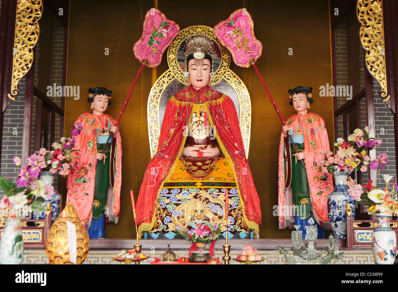 Longmu temple hi-res stock photography and images - Alamy