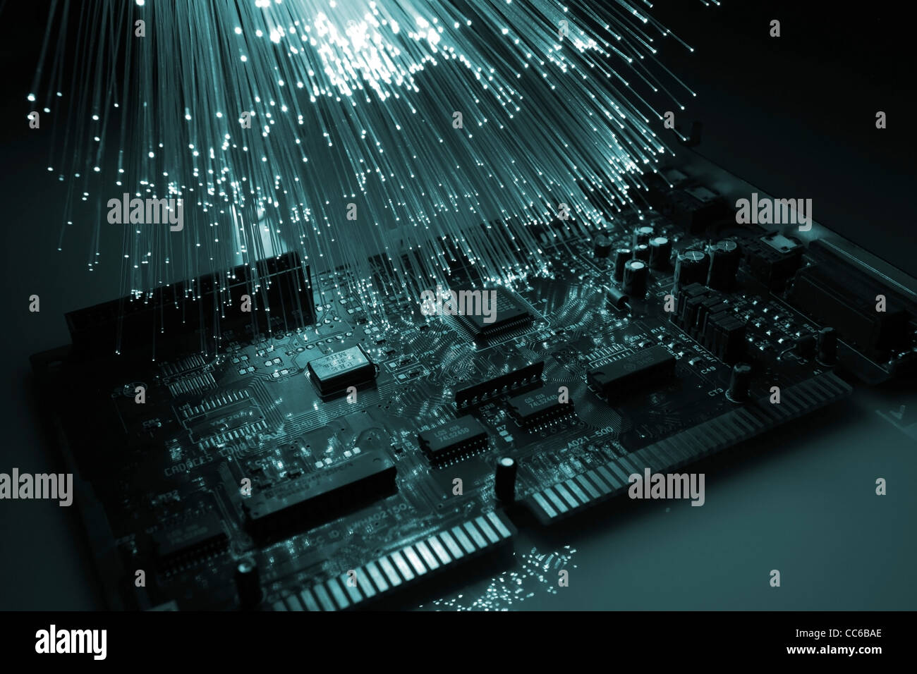 Fiber optic cable circuit hi-res stock photography and images - Alamy