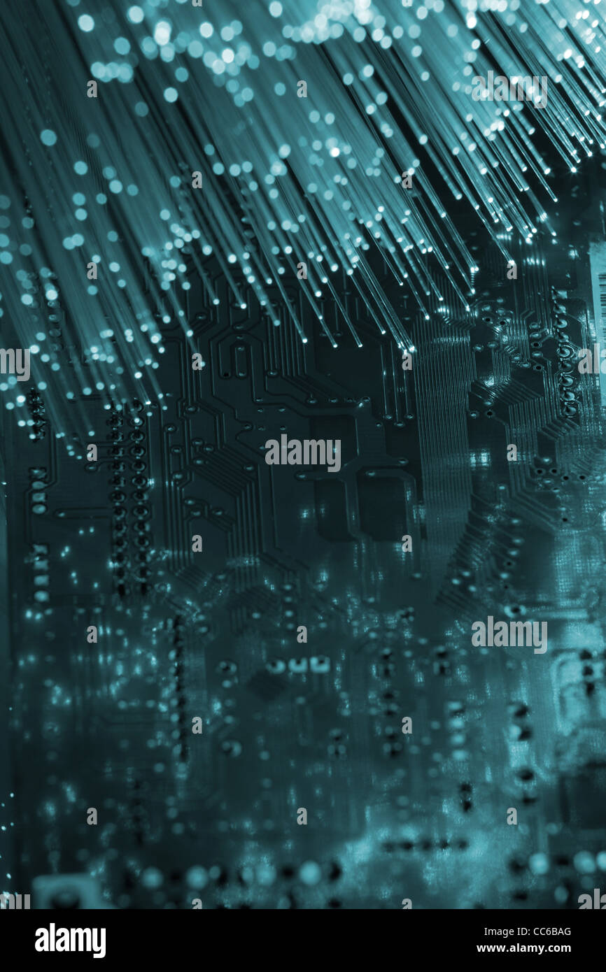Fiber optic cable circuit hi-res stock photography and images - Alamy