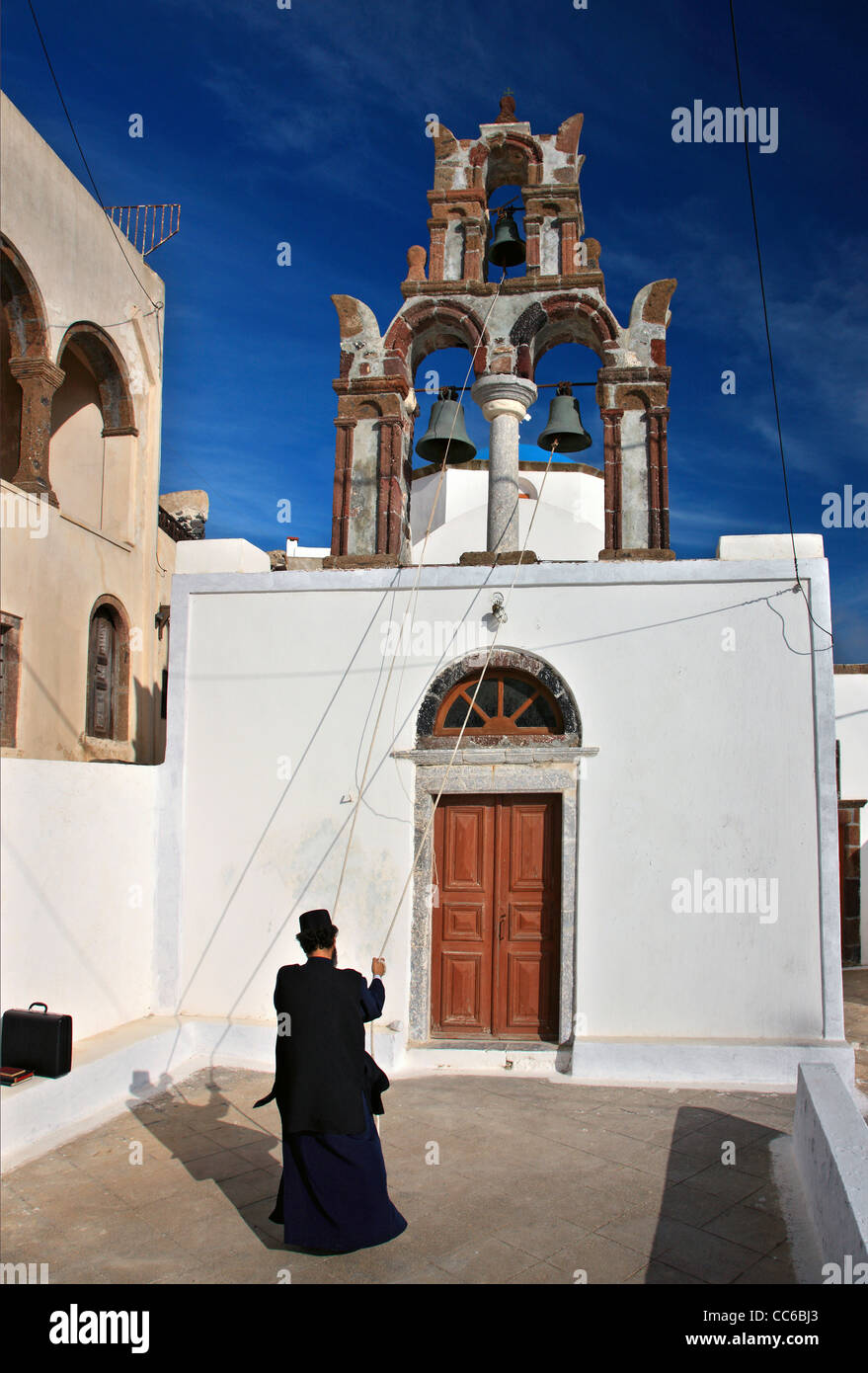 Greek orthodox priest hi-res stock photography and images - Alamy