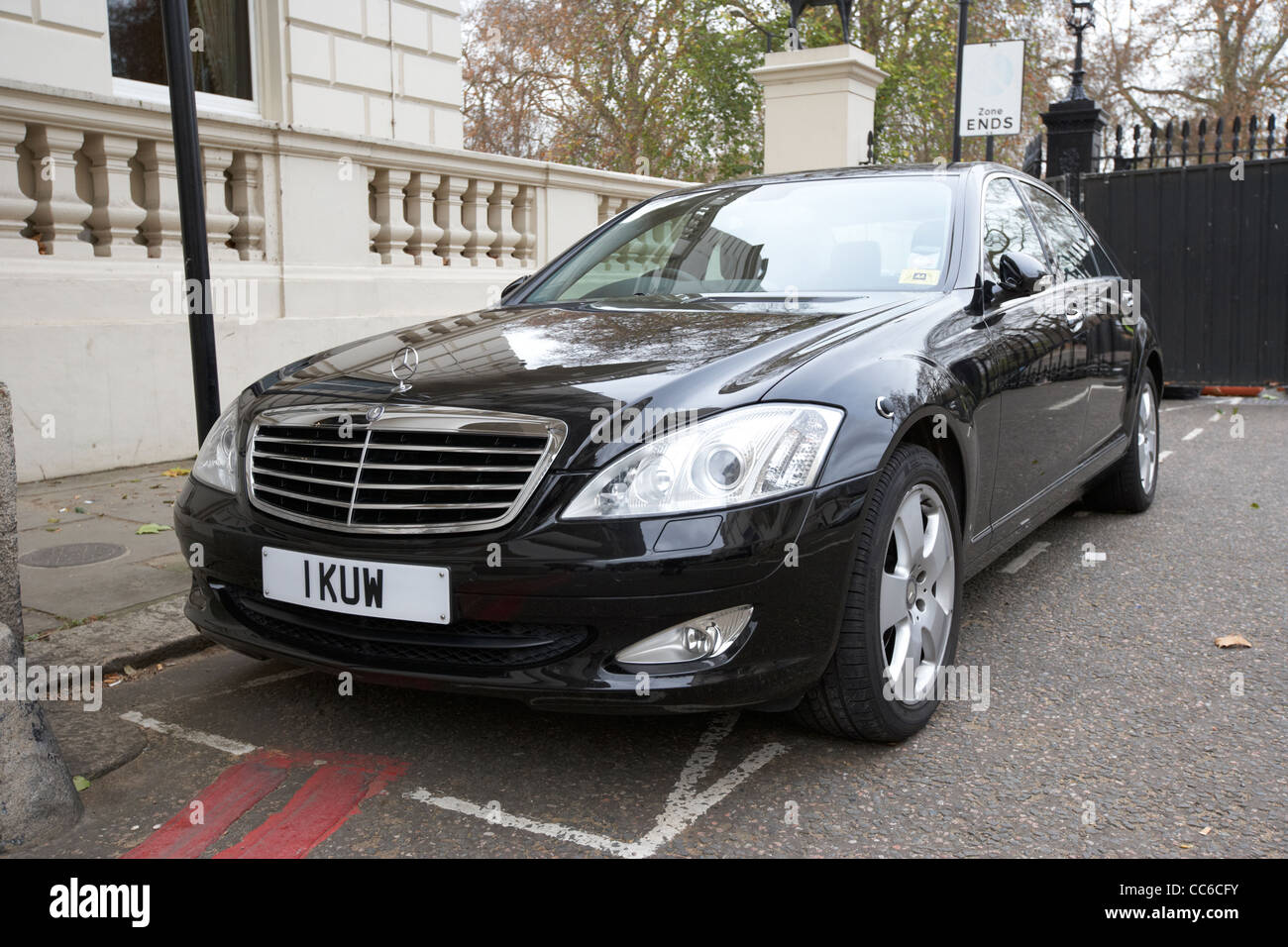 Kuwaiti embassy in london hi-res stock photography and images - Alamy