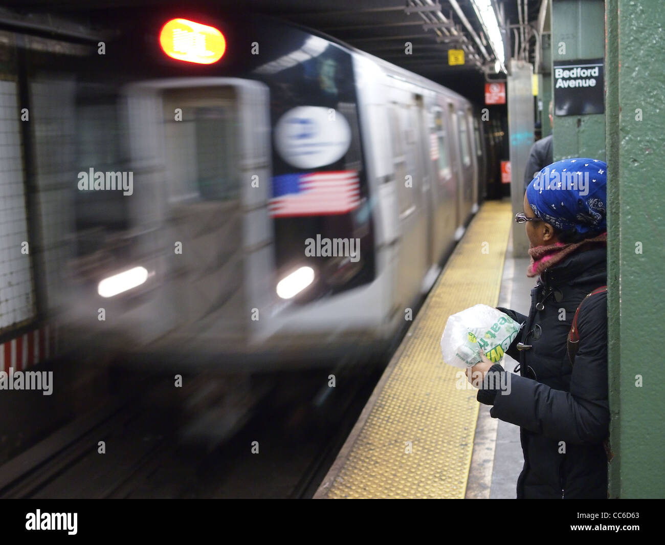 New York L Train High Resolution Stock Photography and Images - Alamy