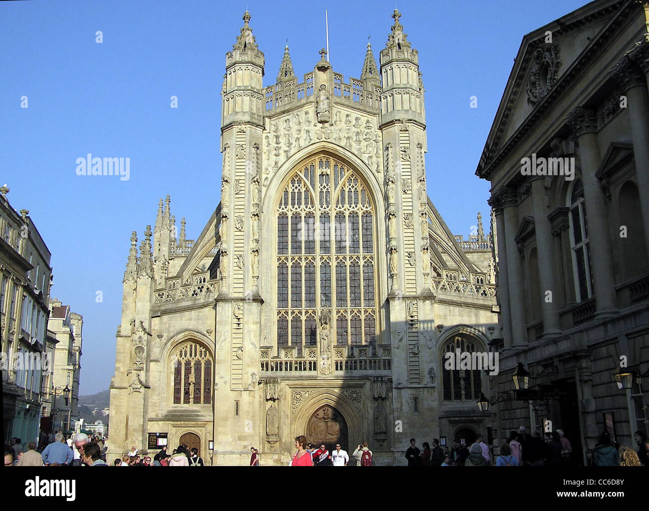 Perpendicular gothic architecture hi-res stock photography and images ...
