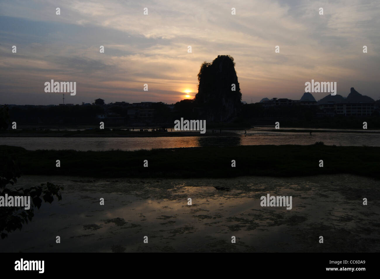 Li river sunset hi-res stock photography and images - Alamy