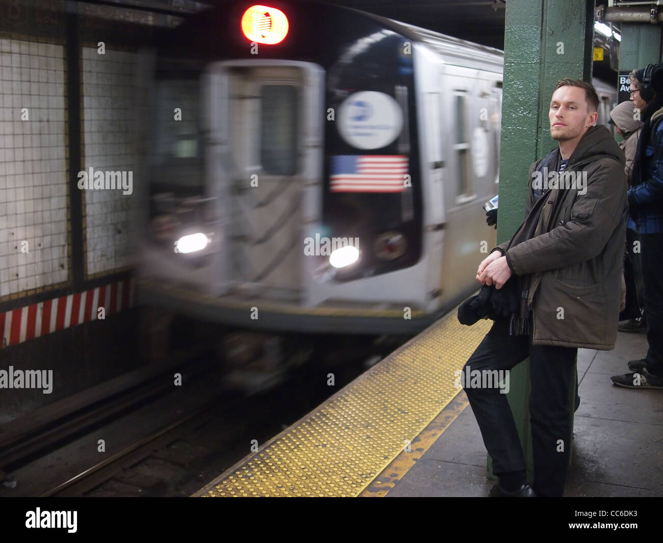 New York L Train High Resolution Stock Photography and Images - Alamy
