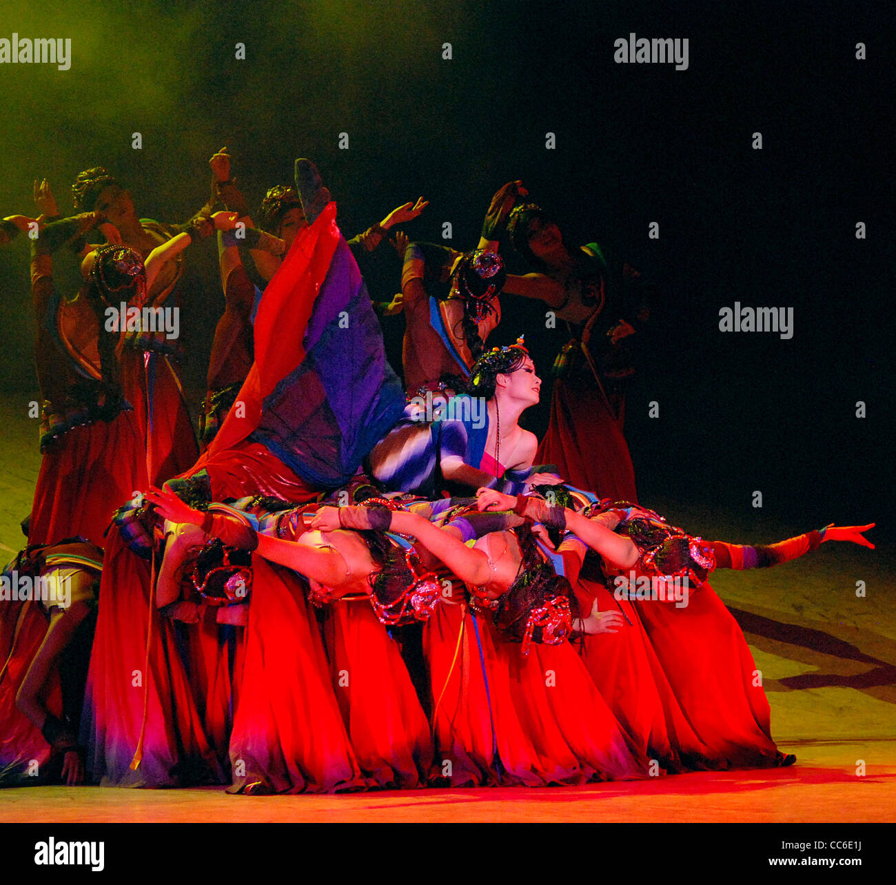 Traditional dance, Beijing, China Stock Photo - Alamy