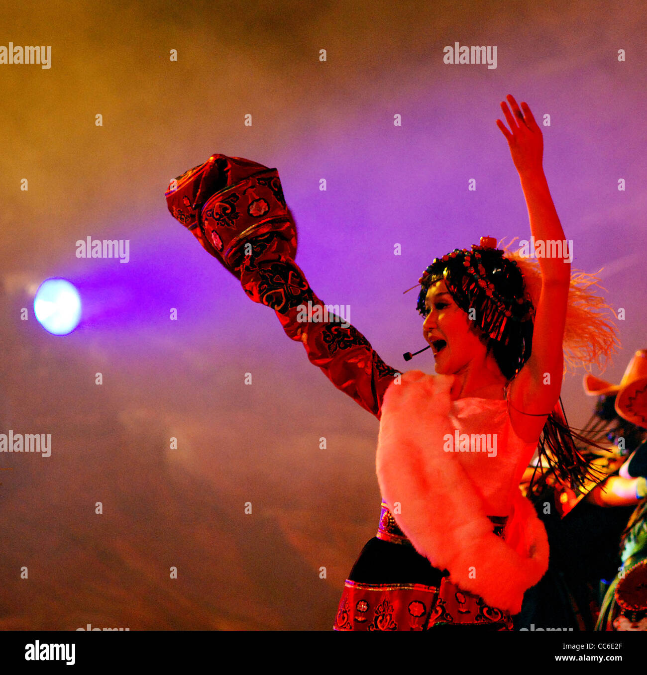 Traditional dance, Beijing, China Stock Photo - Alamy