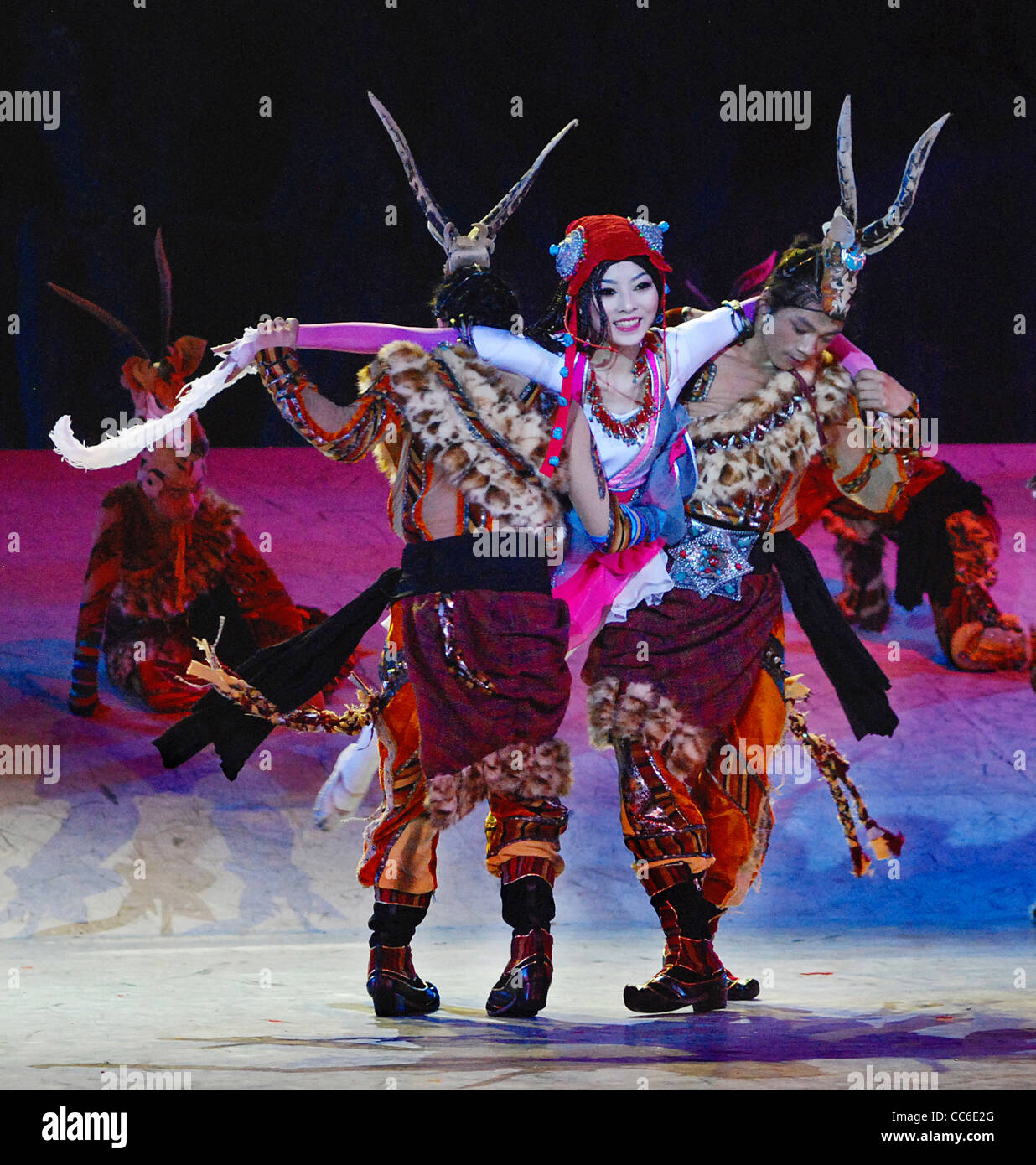 Traditional dance, Beijing, China Stock Photo - Alamy