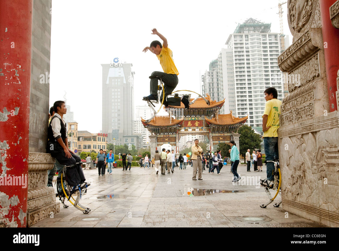 Adult Stunt Jumping Stilts