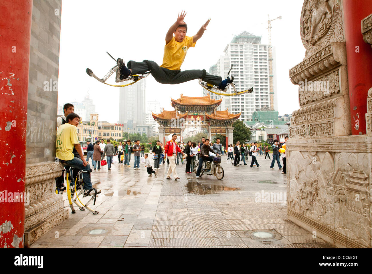 Adult Stunt Jumping Stilts