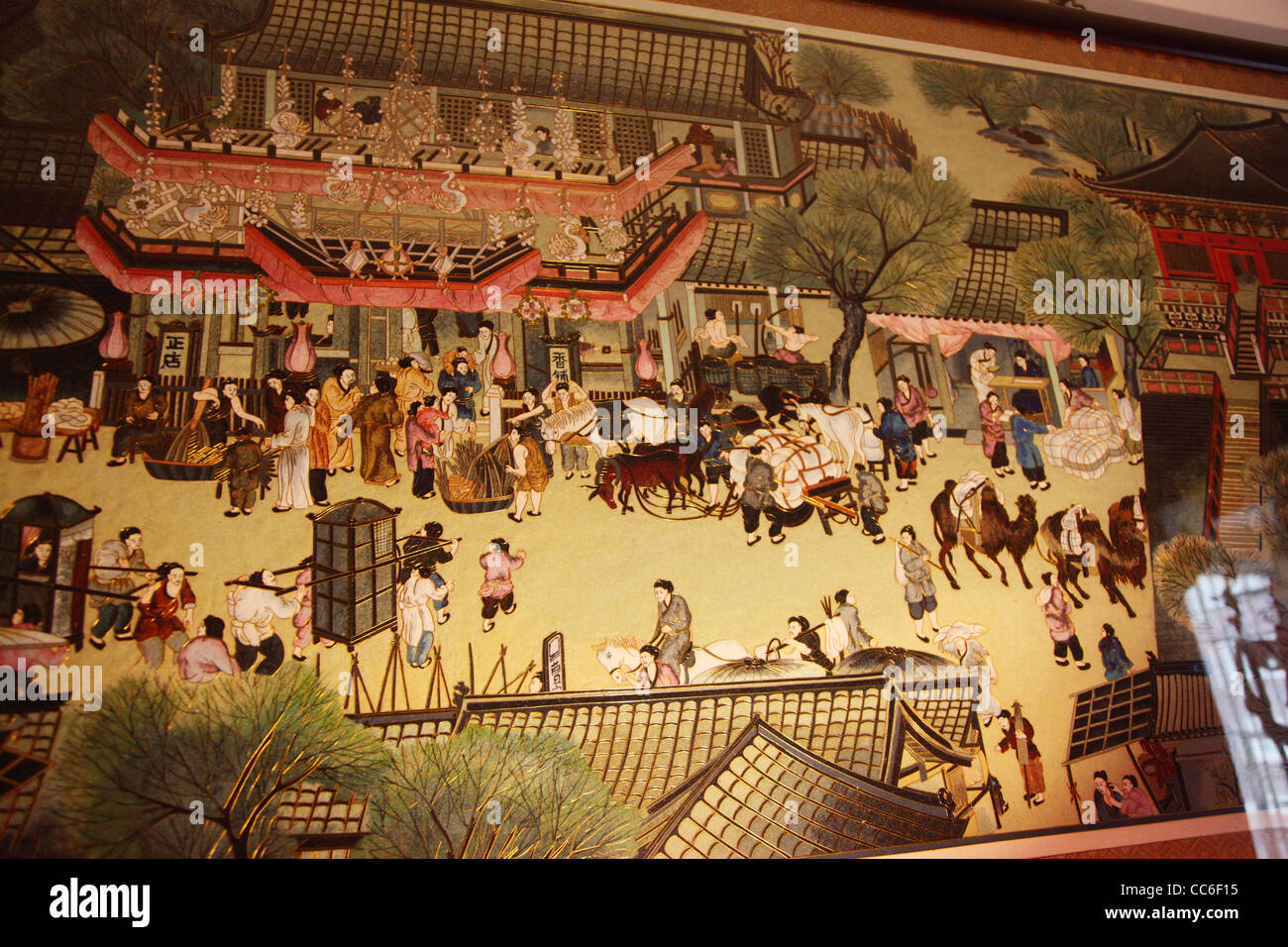 Cloisonne technique hi-res stock photography and images - Alamy