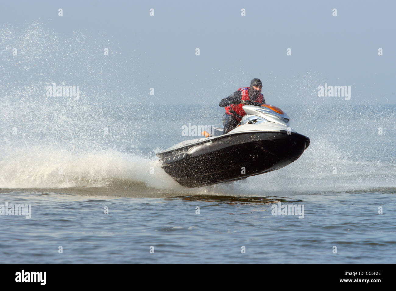 Fast moving water craft hi-res stock photography and images - Alamy