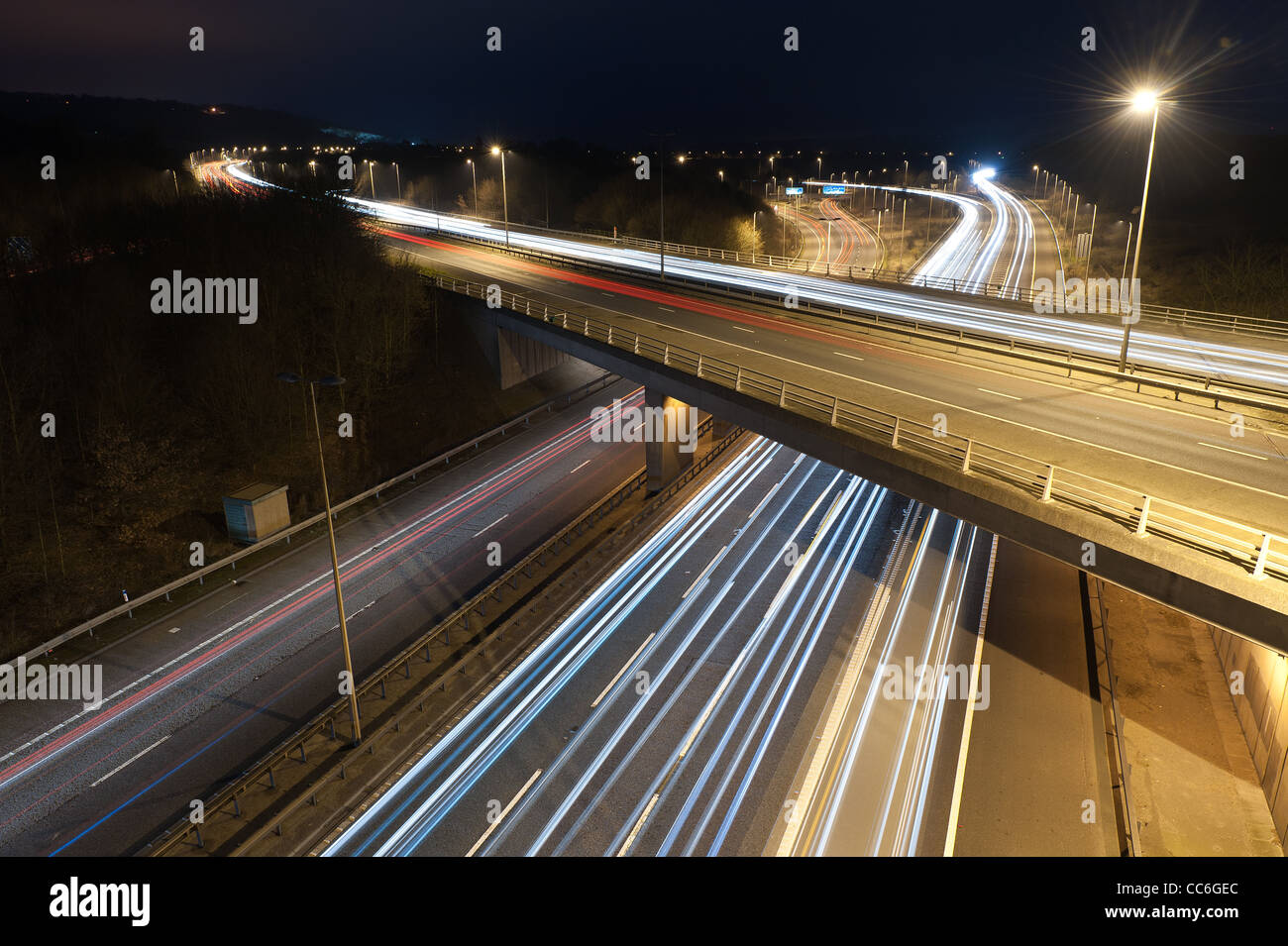 Free flowing traffic m25 hi-res stock photography and images - Alamy