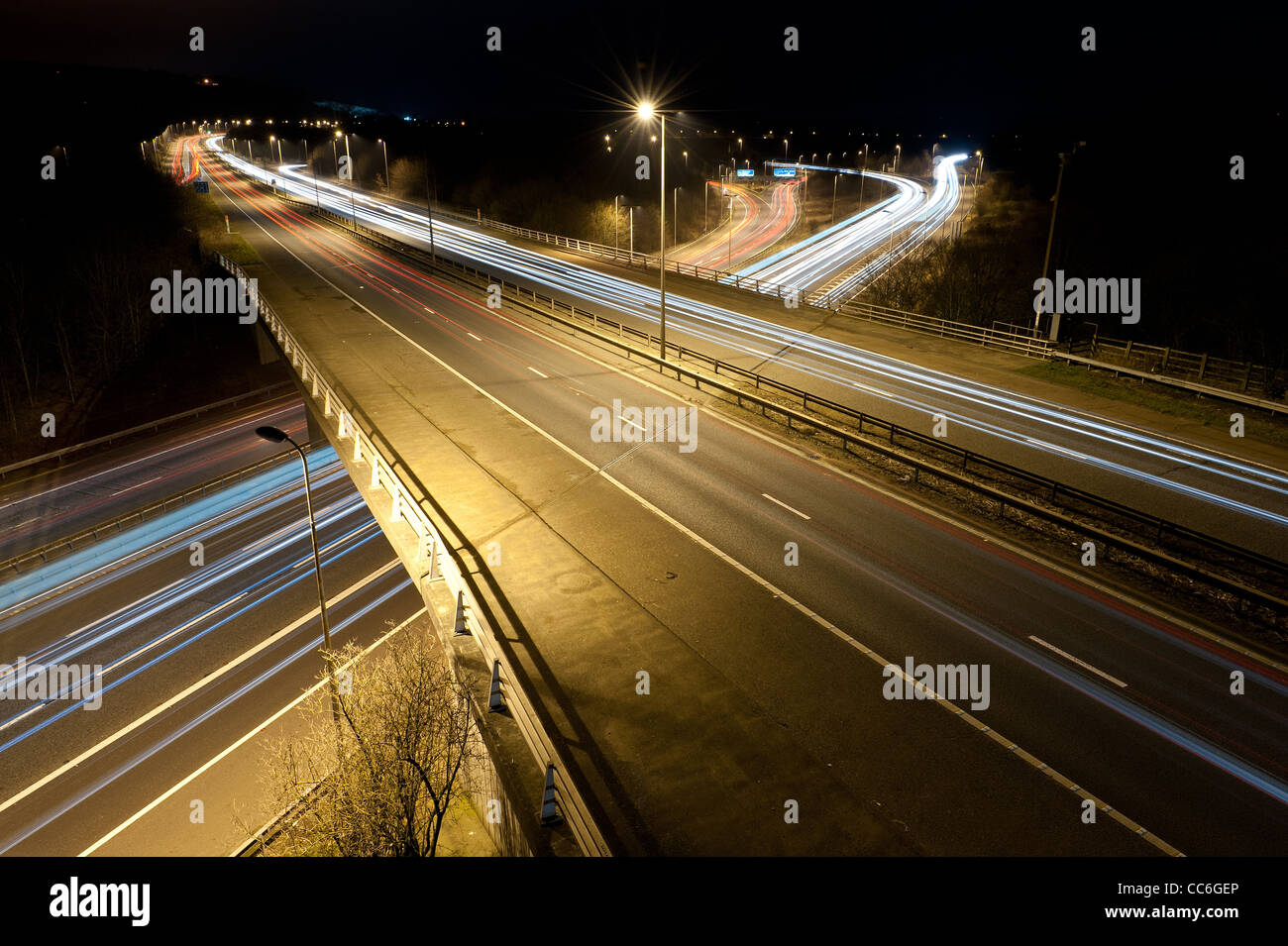 M25 motorway flyover hi-res stock photography and images - Alamy