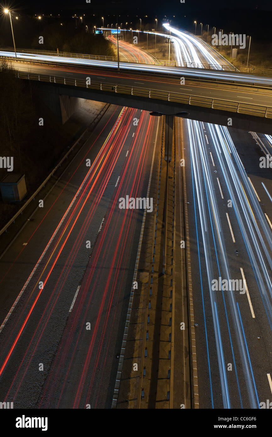 M25 motorway flyover hi-res stock photography and images - Alamy