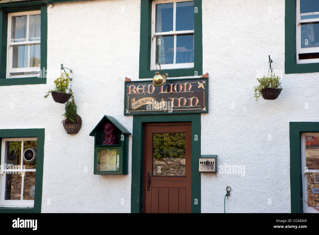 Red Lion Inn in Culross, Fife Scotland Stock Photo - Alamy