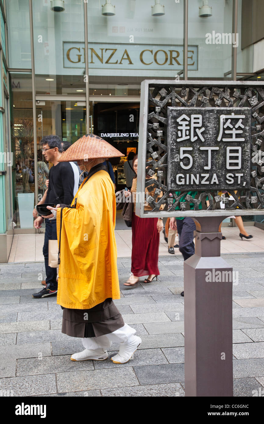 Japan, Tokyo, Ginza, Monk Collecting Alms Stock Photo - Alamy