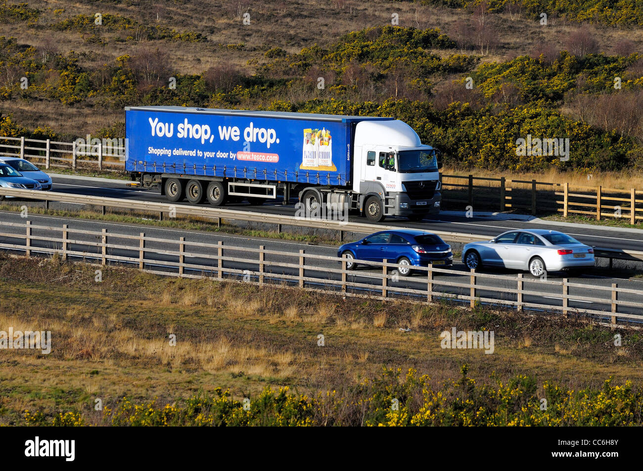 Tesco lorry hi-res stock photography and images - Alamy
