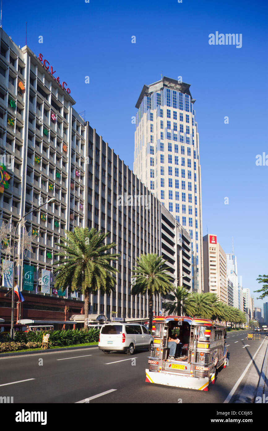 Philippines, Manila, Makati, Ayala Avenue Stock Photo - Alamy