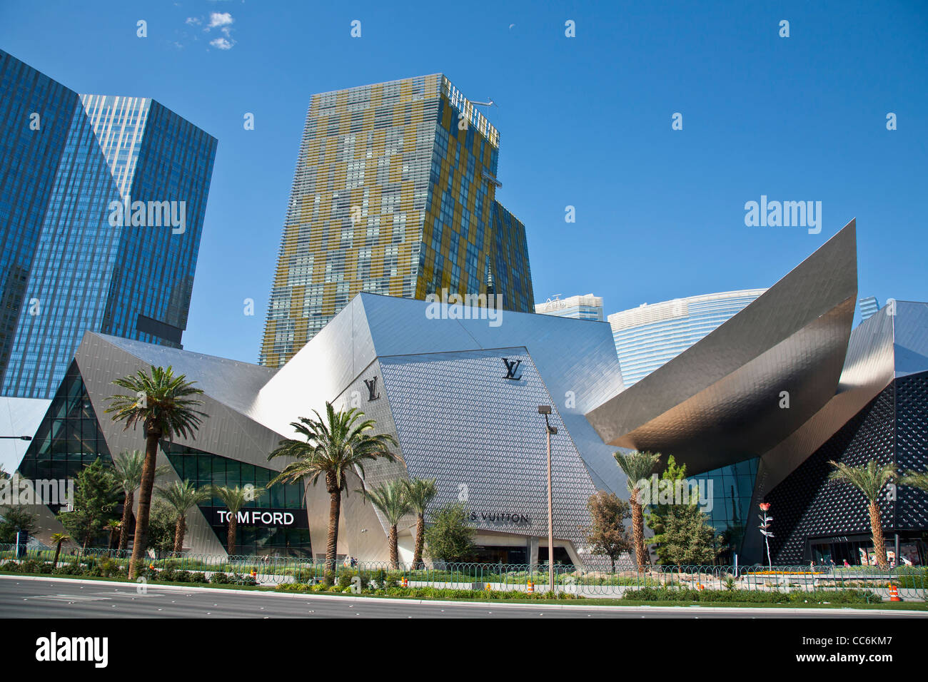 Shape of buildings hi-res stock photography and images - Alamy