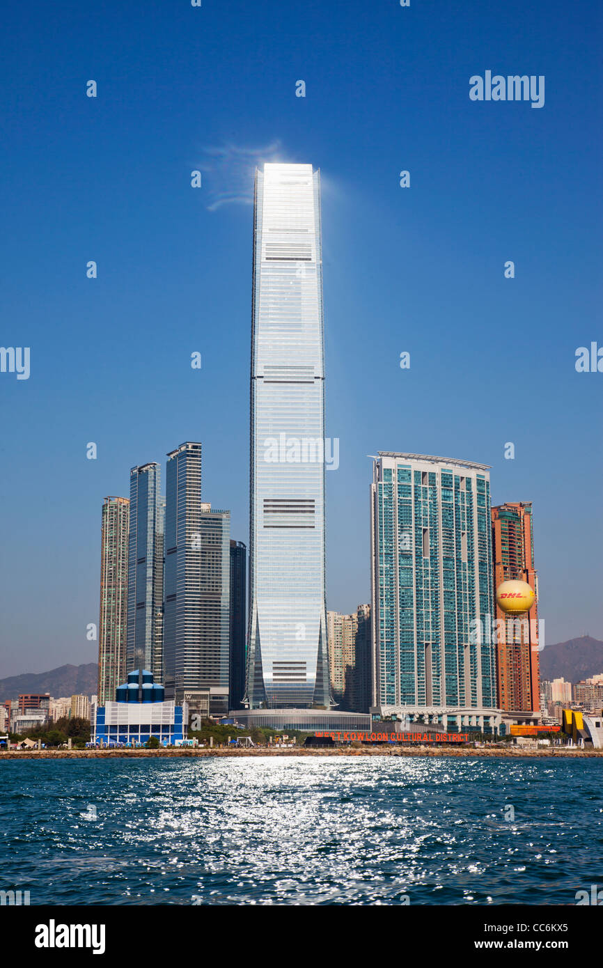 China, Hong Kong, West Kowloon, International Commerce Centre Building ...