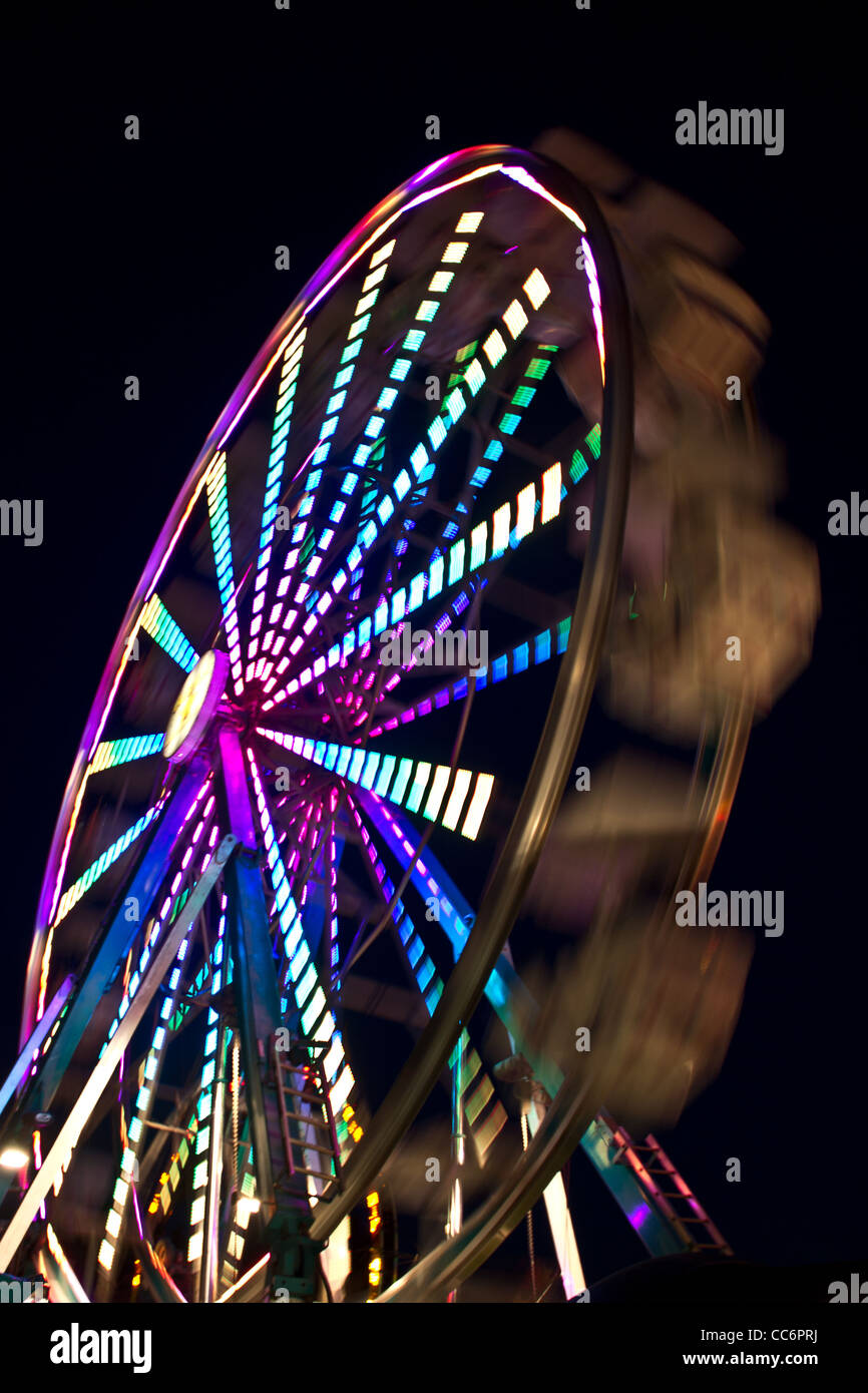 Ferris Wheel in motion Stock Photo - Alamy