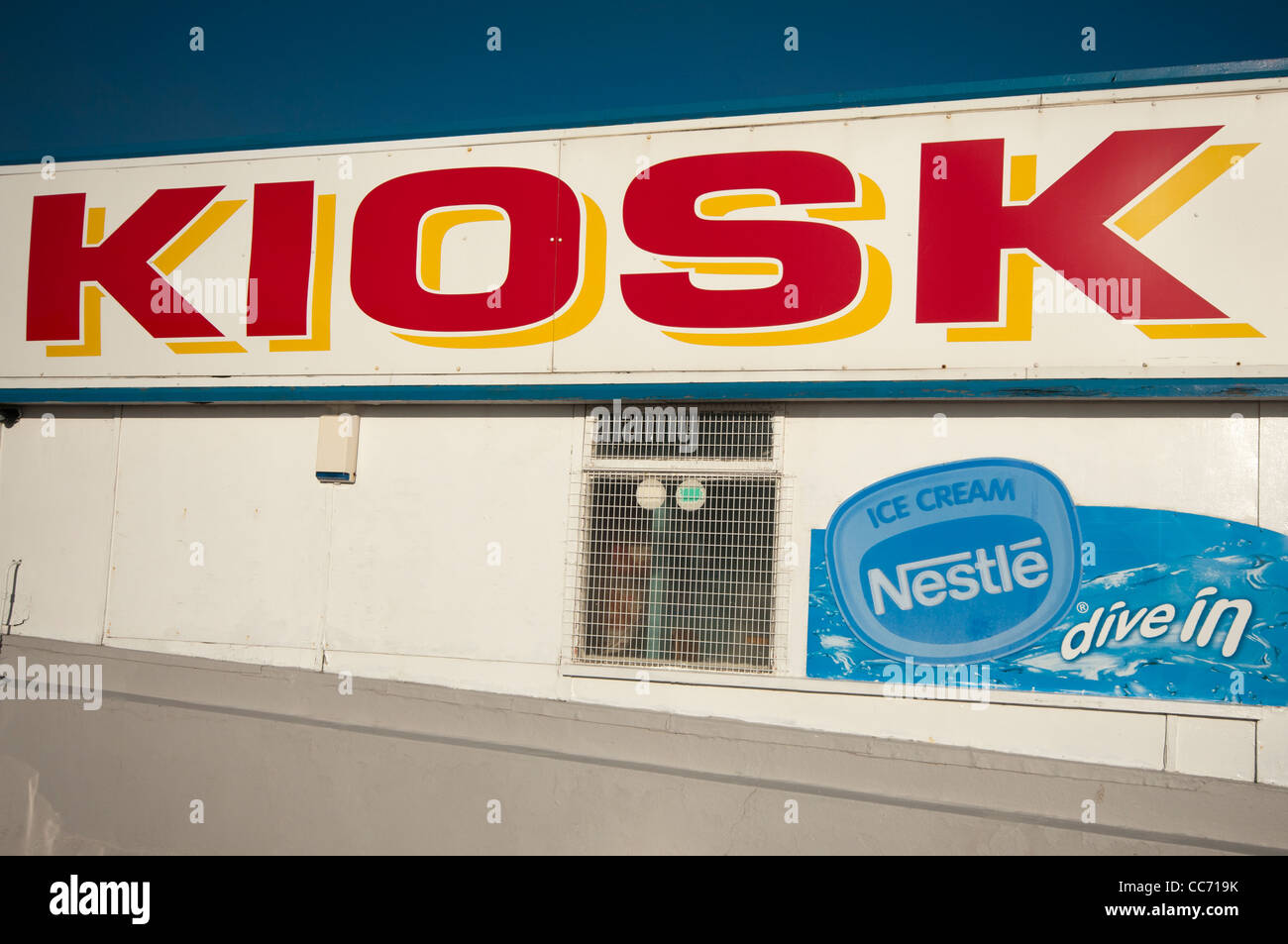 Nestle signs hi-res stock photography and images - Alamy