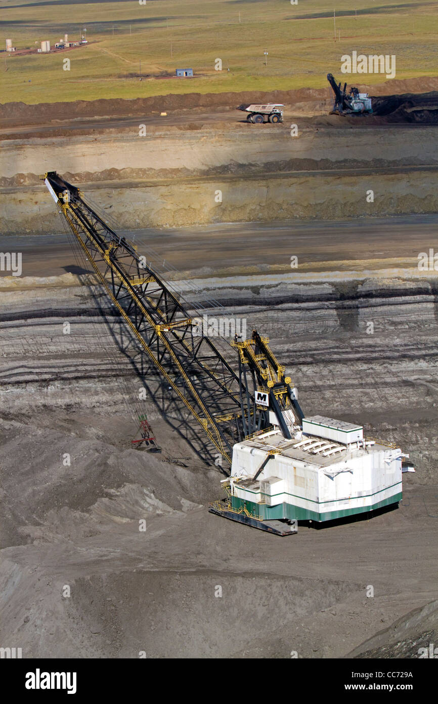 Coal Mine Mining Dragline High Resolution Stock Photography and Images ...