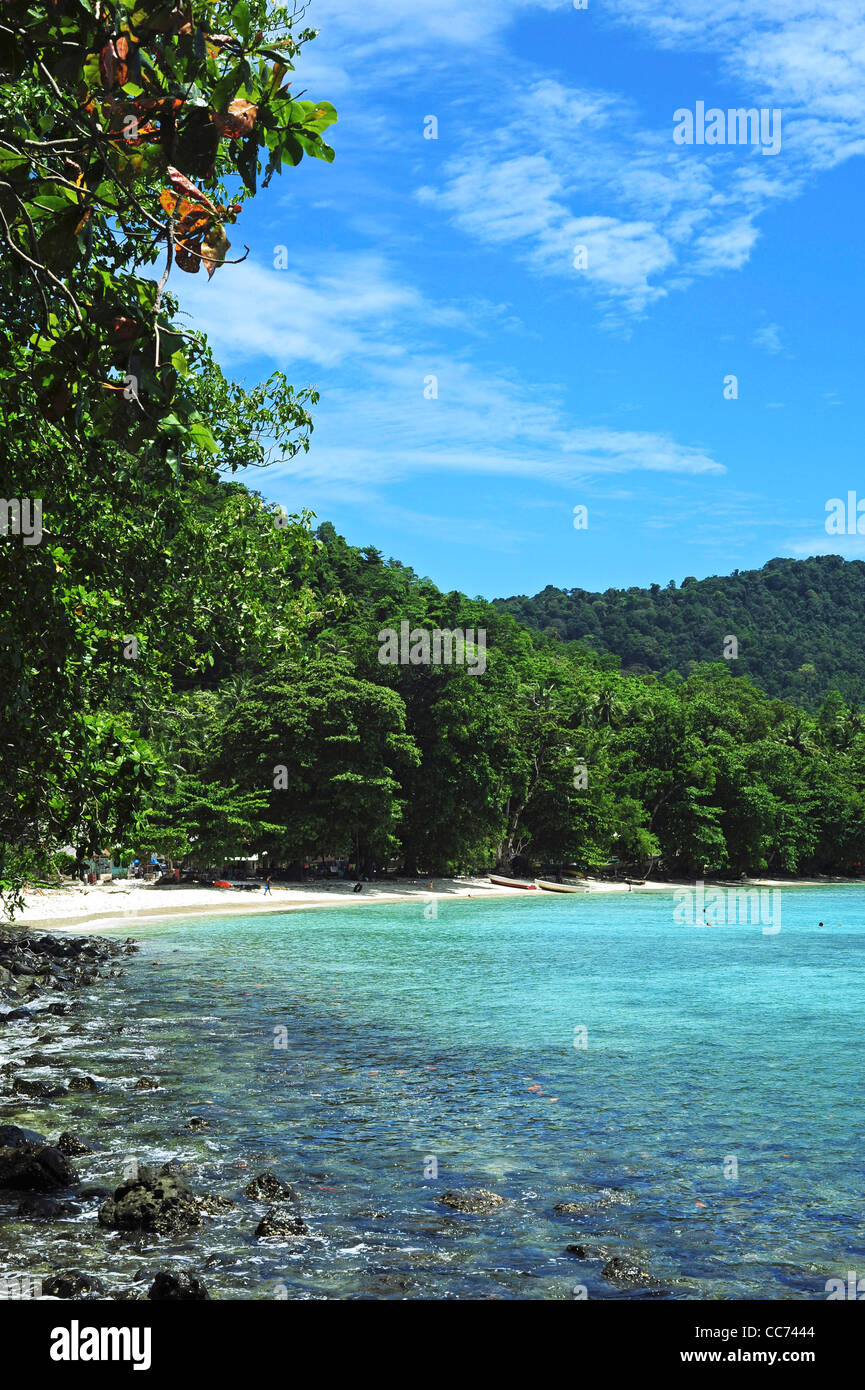 Gapang beach hi-res stock photography and images - Alamy