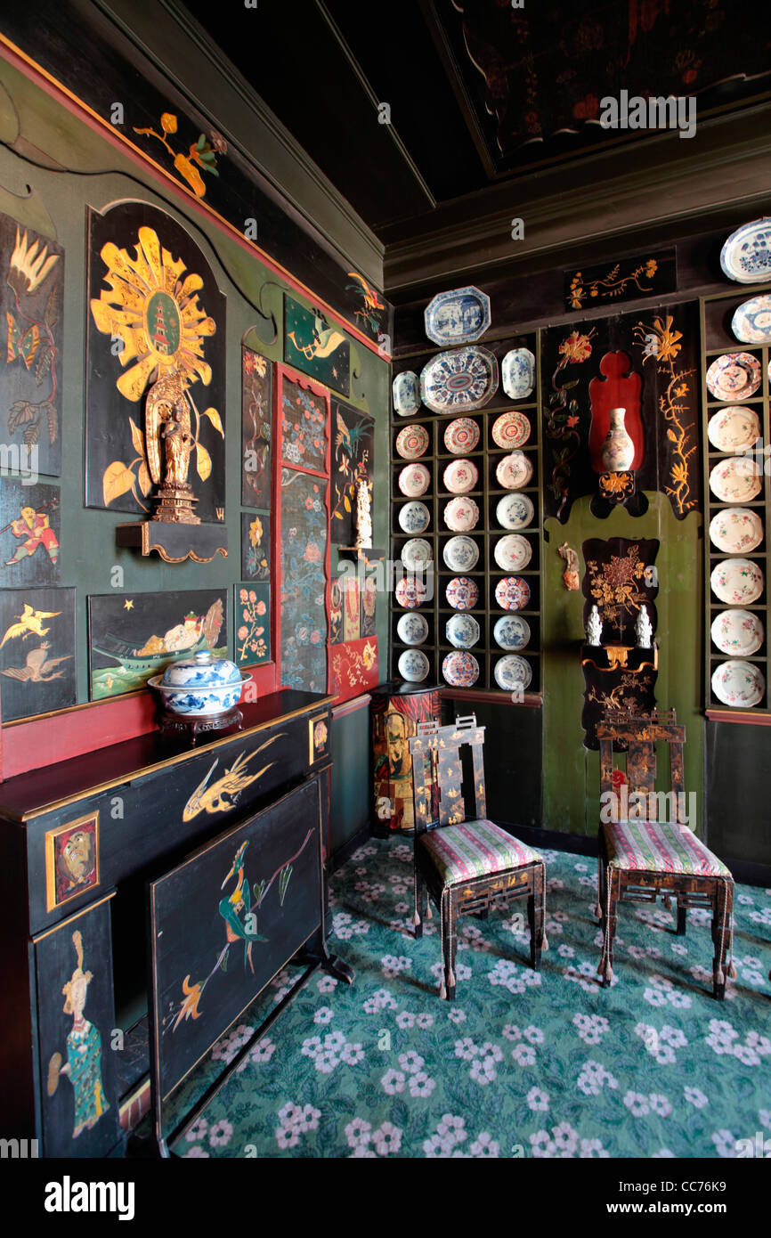 France, Paris, The Chinese style living room of Maison de Victor Hugo ...