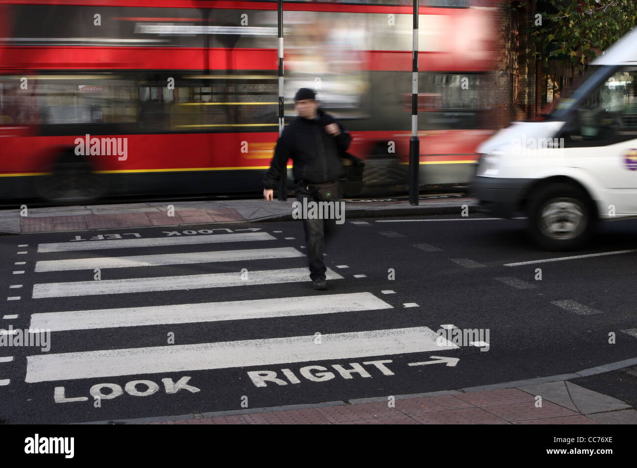 Pedestrian crossing man on red hi-res stock photography and images - Alamy