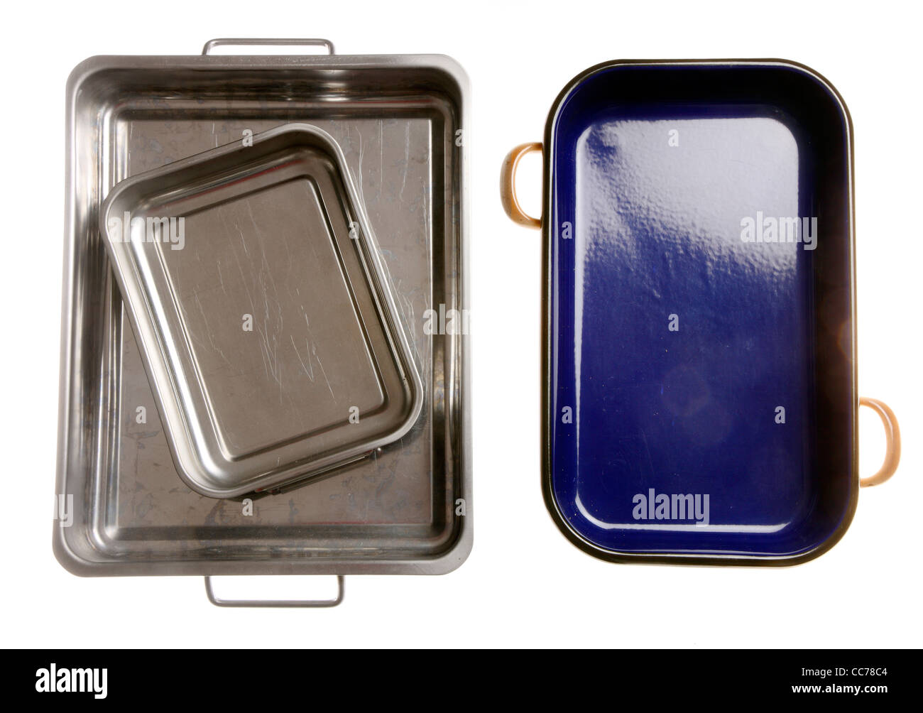 Kitchen utensils, kitchen tools. baking dish, casserole dish, gratin ...