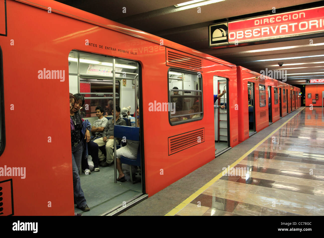 Metro, underground, train station, Mexico City, Mexico Stock Photo ...