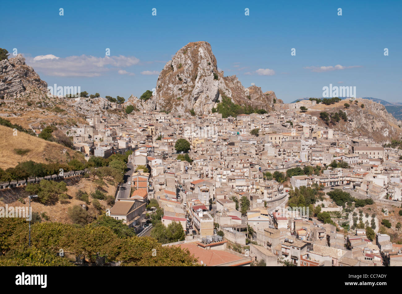 Caltabellotta hi-res stock photography and images - Alamy