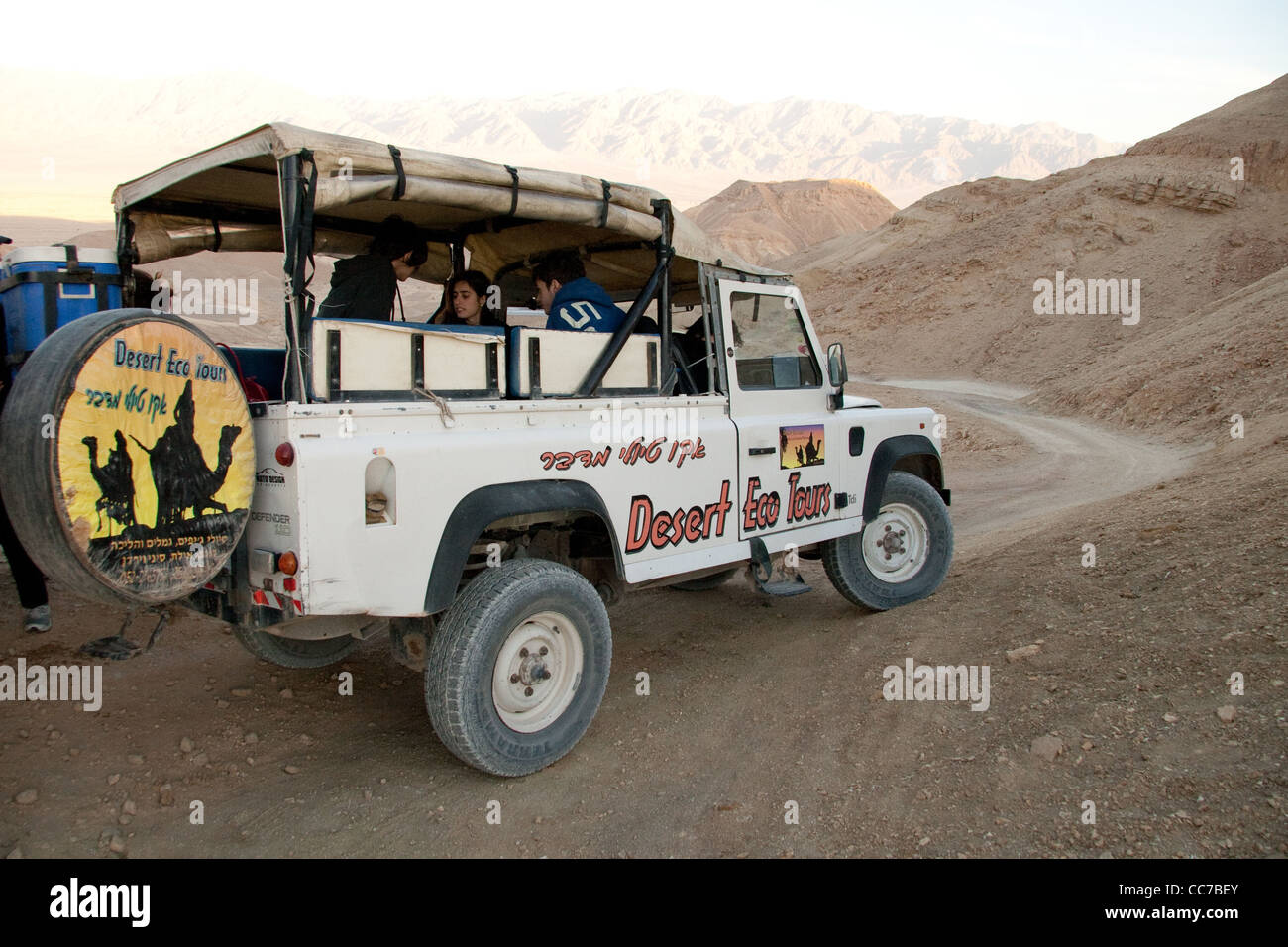 Jeep on desert safari Stock Photo - Alamy
