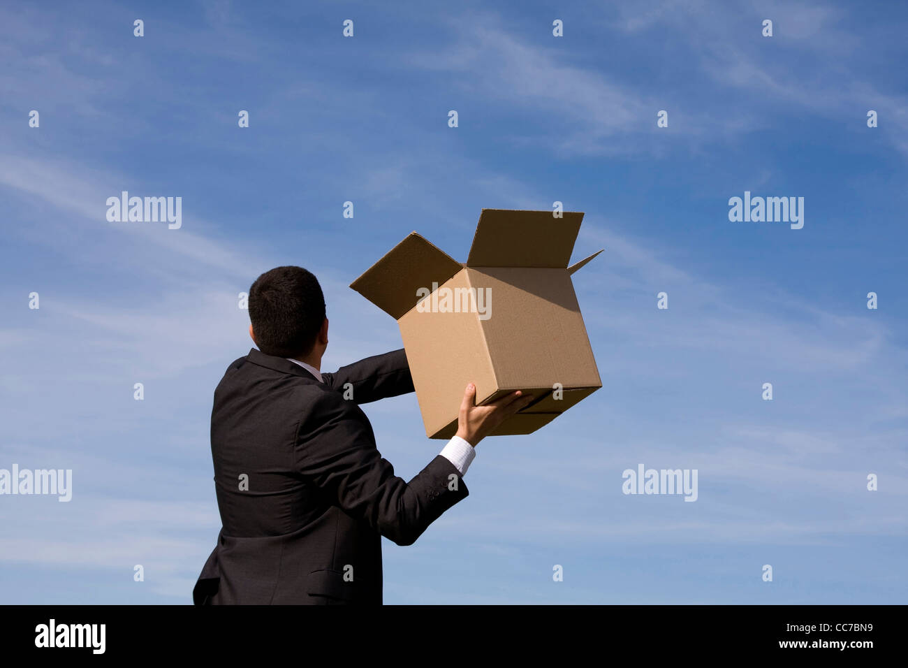 Open box delivery innovation hi-res stock photography and images - Alamy