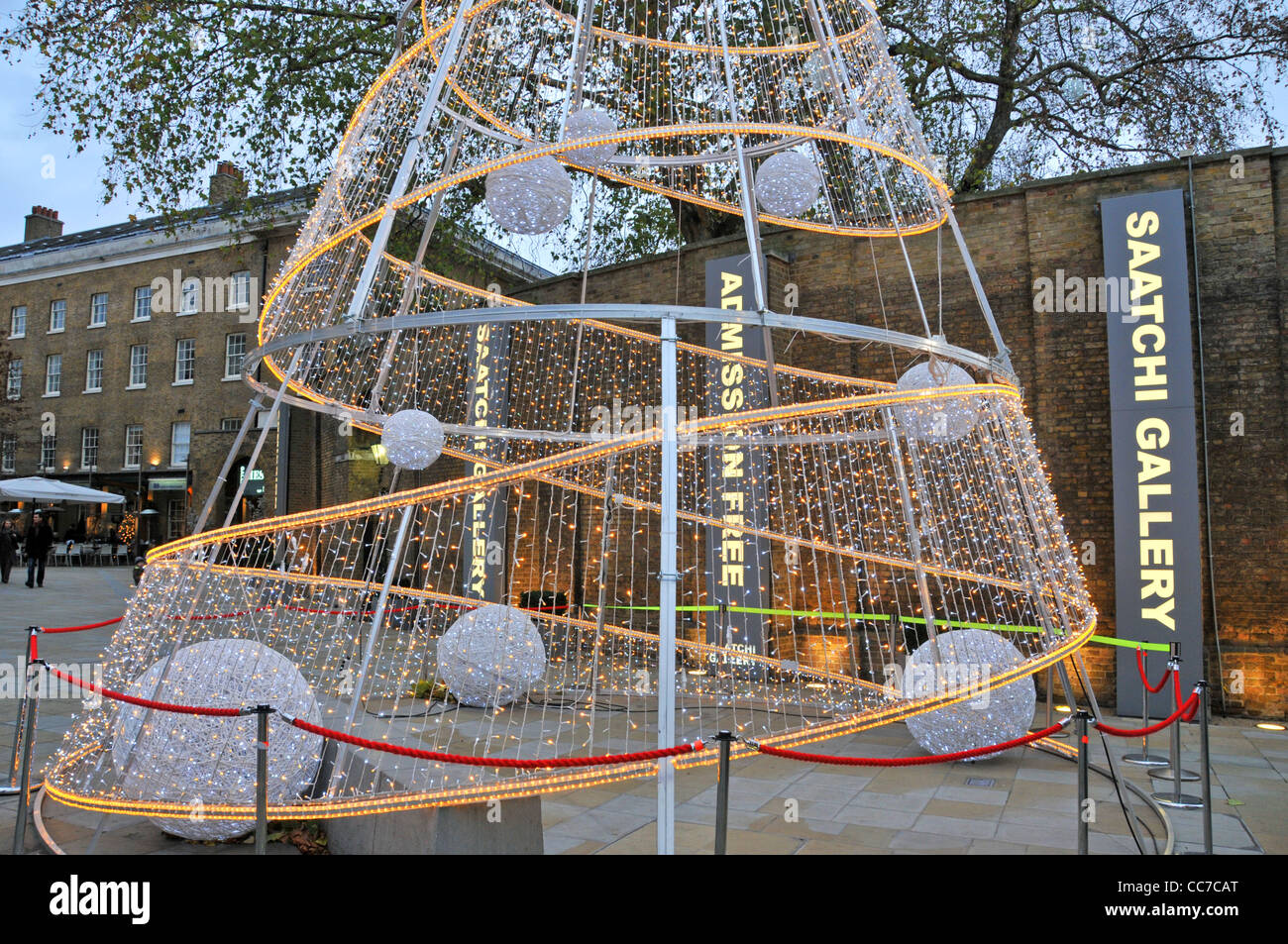 Sloane square christmas hi-res stock photography and images - Alamy