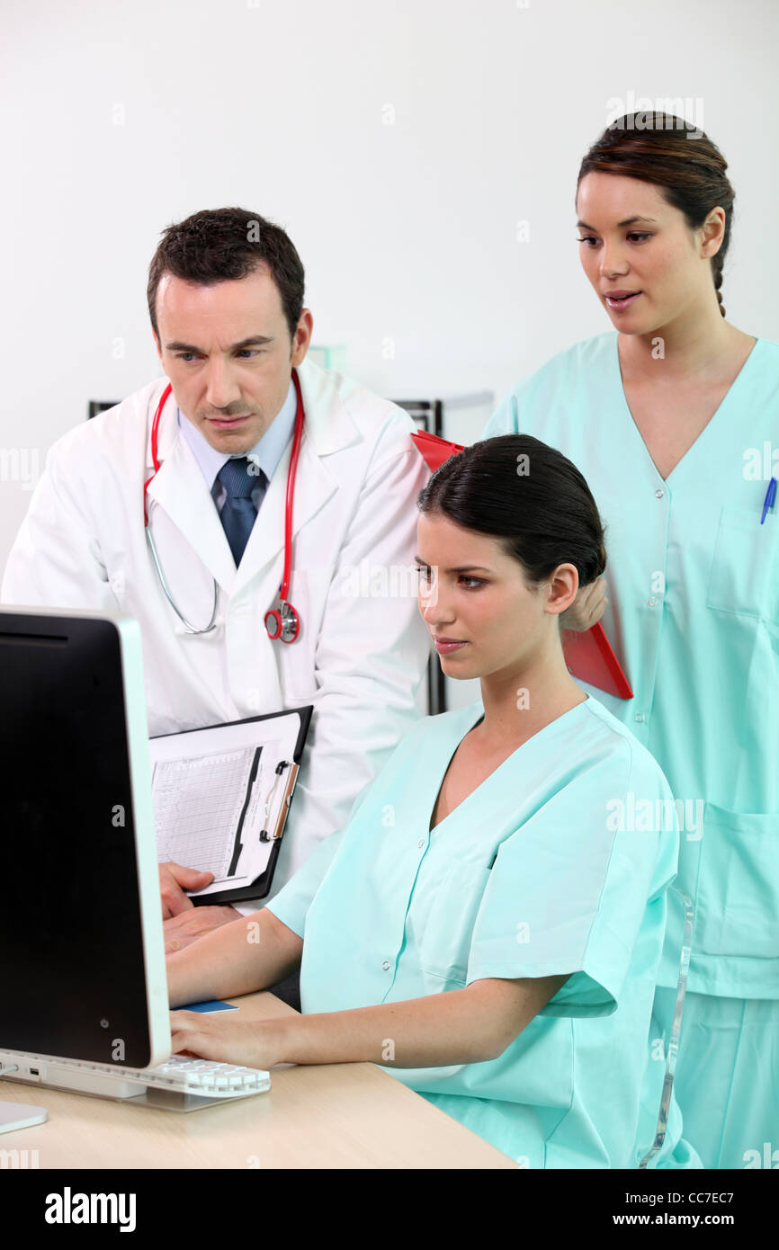 medical staff using computer Stock Photo - Alamy