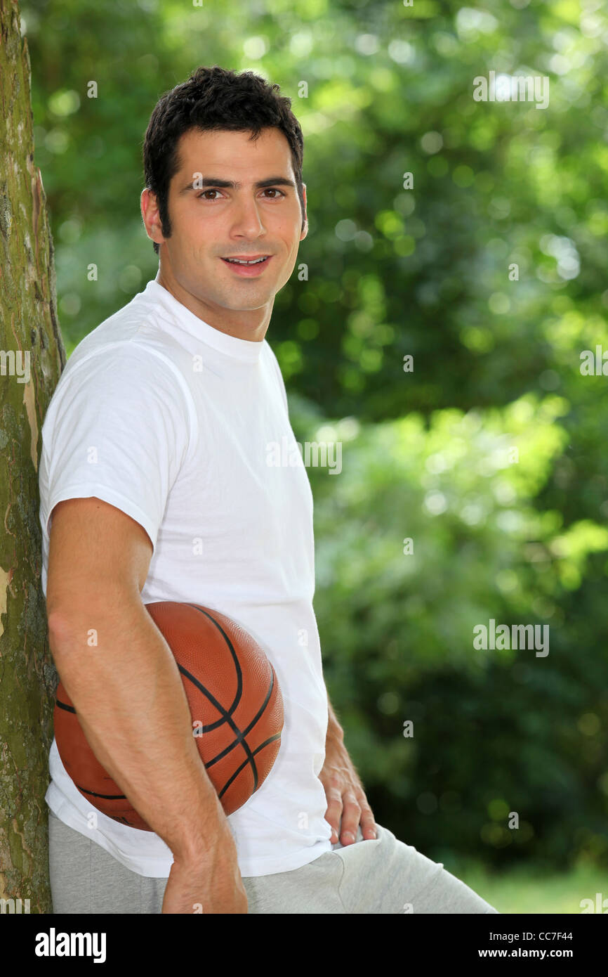 Seated basketball hi-res stock photography and images - Alamy