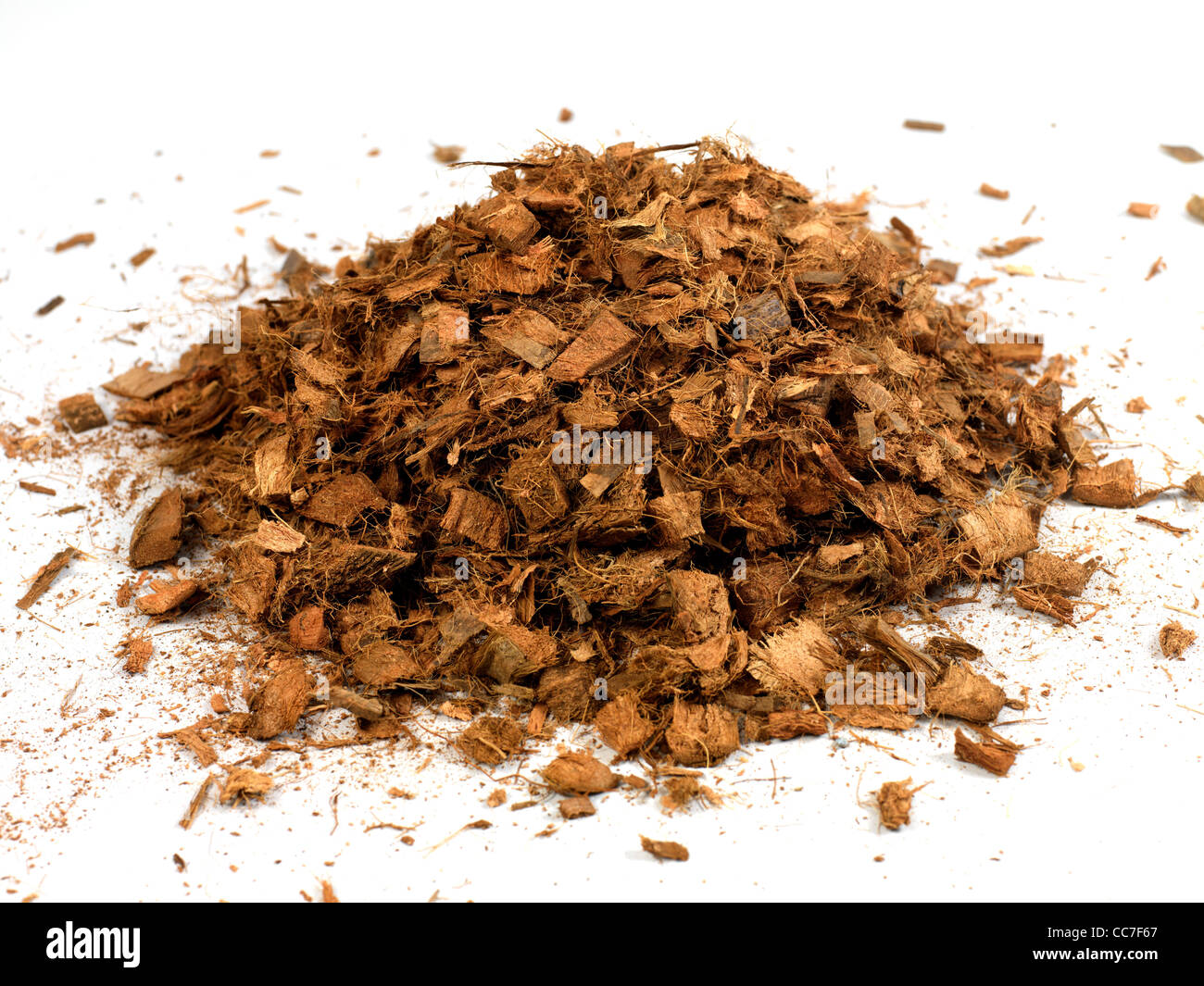 Garden wood chip mulch isolated against a white background Stock Photo ...