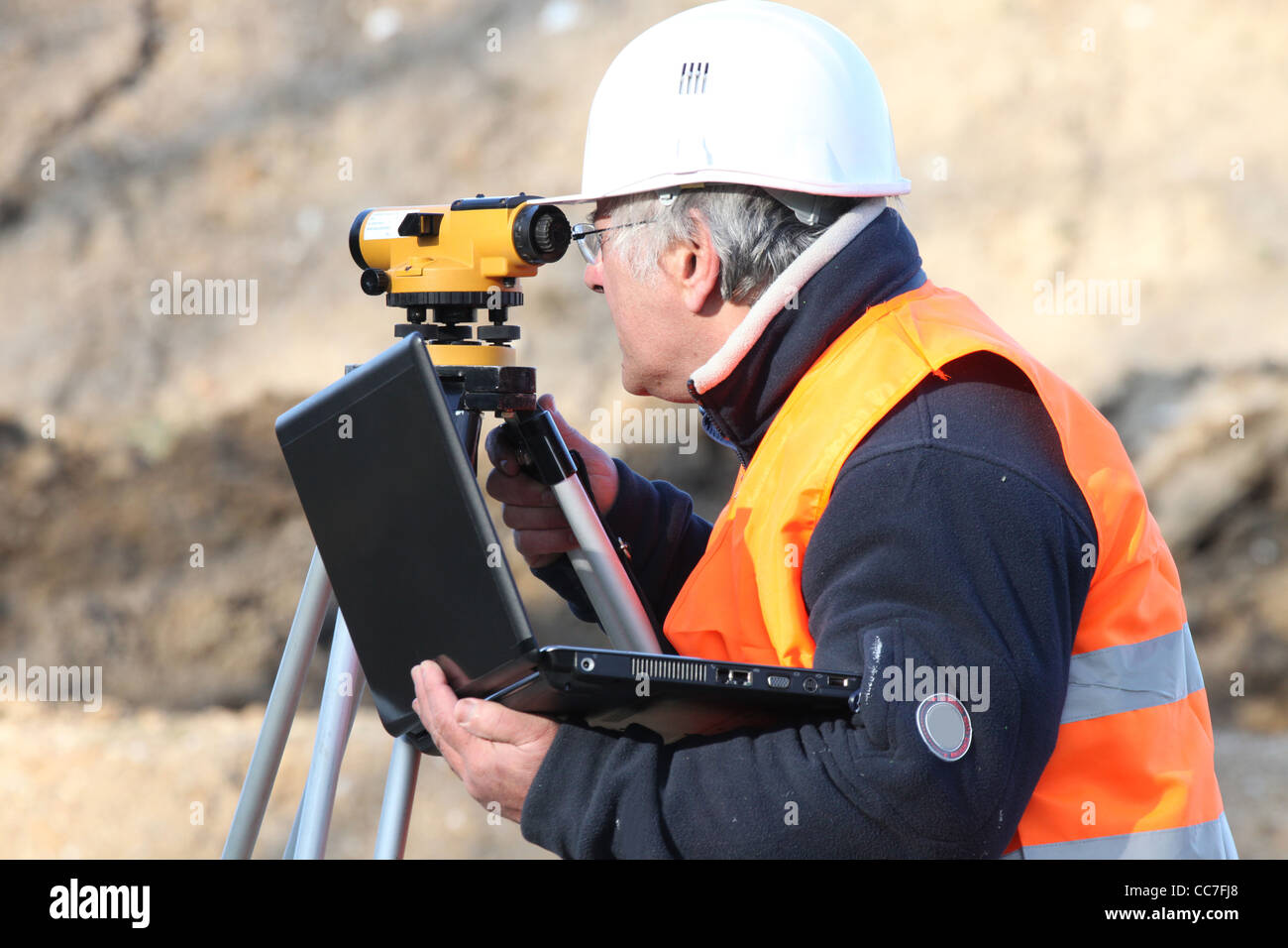 Land survey surveyor machine hi-res stock photography and images - Alamy