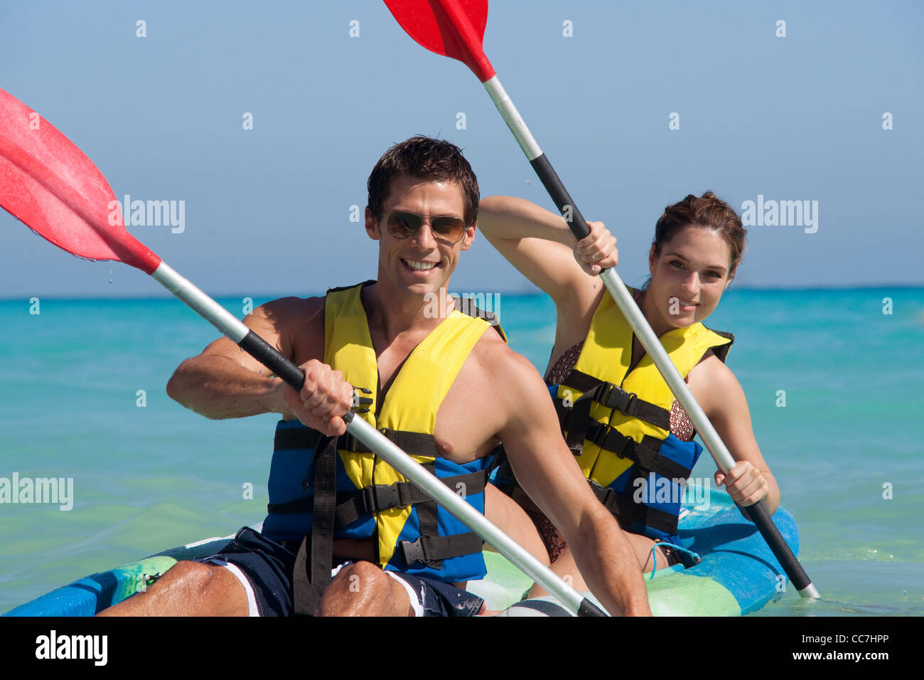 Couple Kayaking, Reef Playacar Resort and Spa, Playa del Carmen, Mexico ...