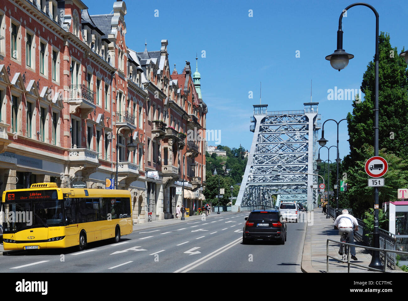 Buildings in dresden hi-res stock photography and images - Alamy