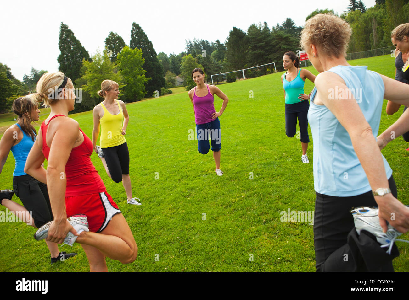 Stand out group working hi-res stock photography and images - Alamy
