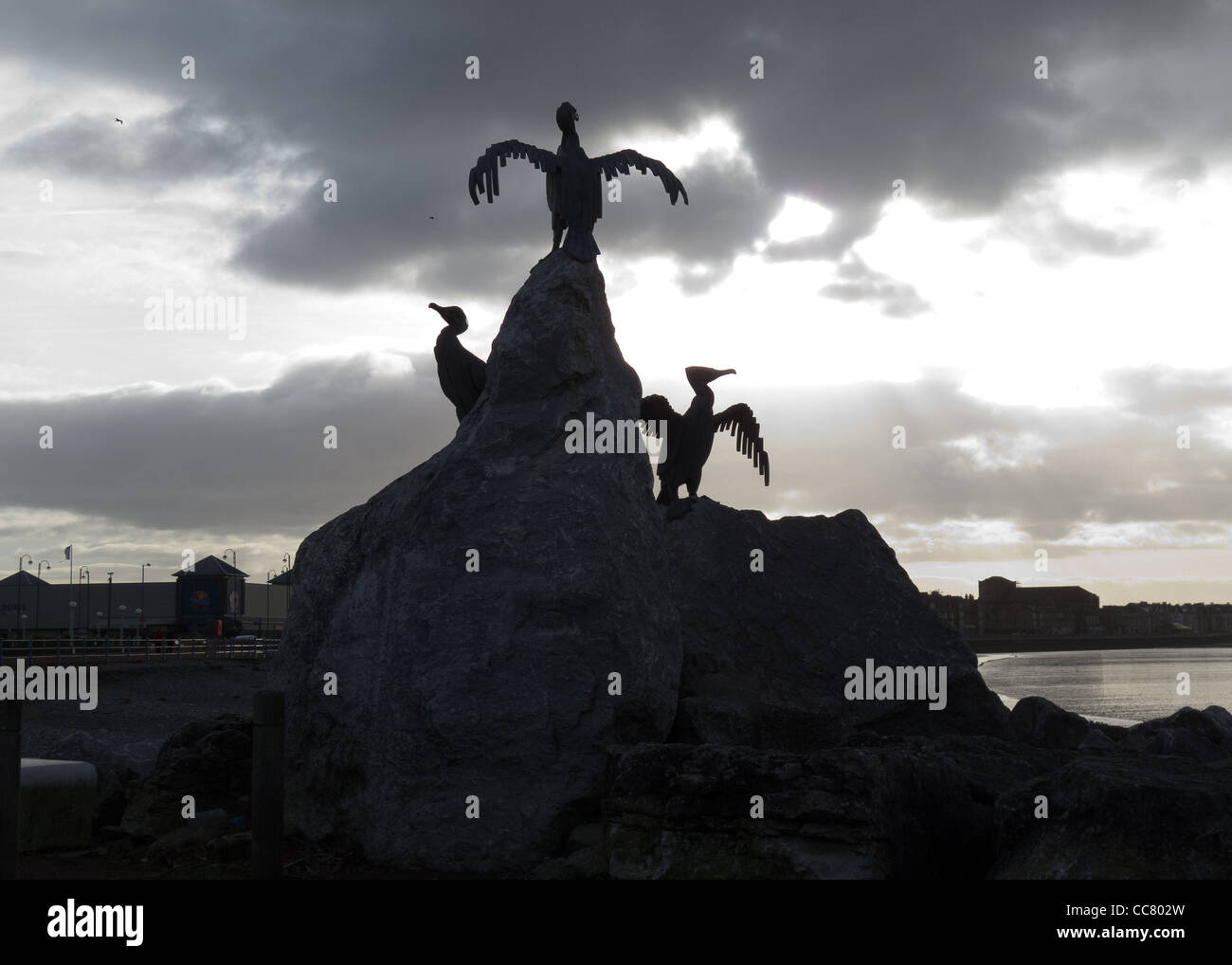 bird sculpture at Morecambe bay Lancashire Stock Photo - Alamy