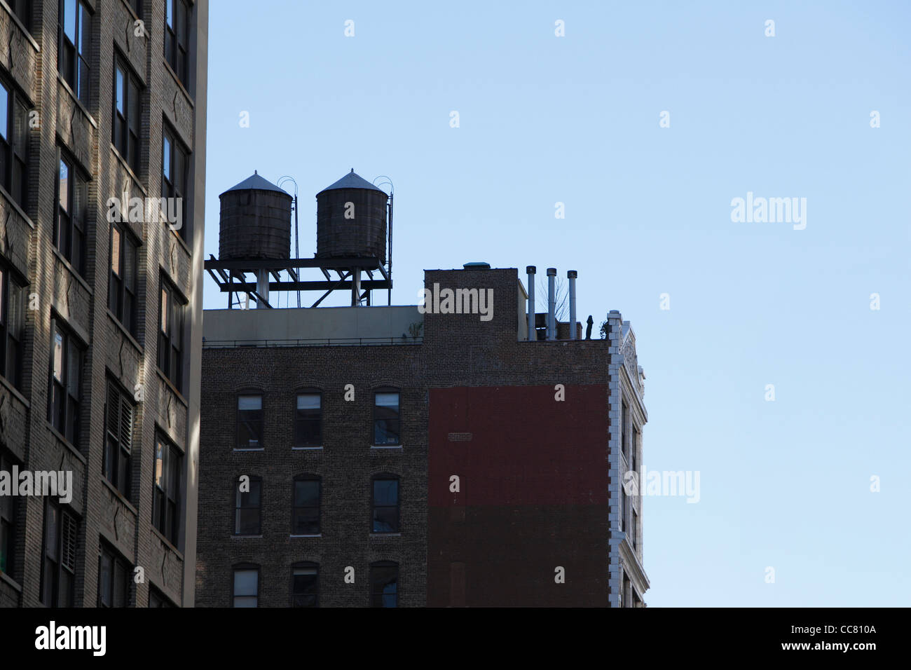 Rooftop watertank hi-res stock photography and images - Alamy