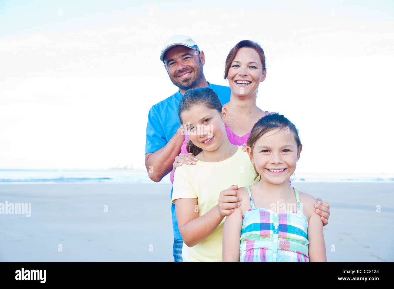Children cheering on their dad hi-res stock photography and images - Alamy
